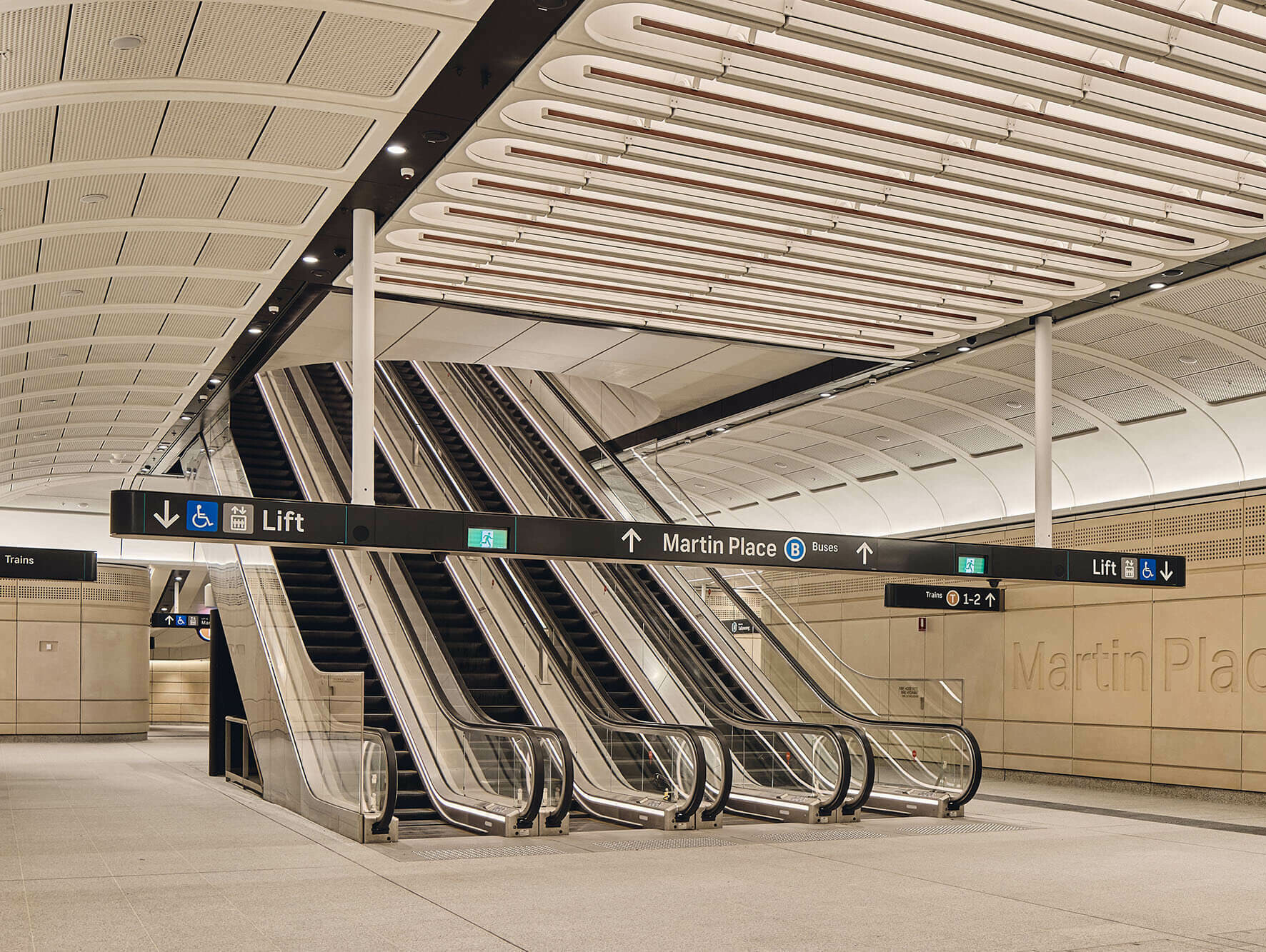 Station de métro Martin Place | Ferroviaire et transports en commun ...