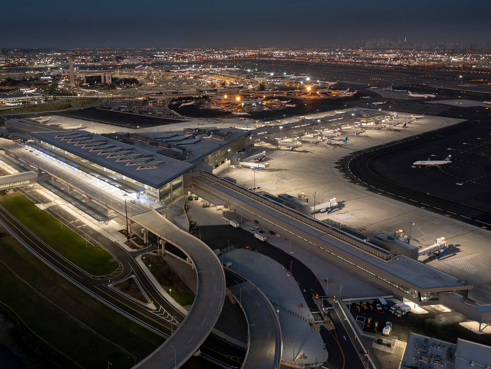 Newark Liberty International Airport Terminal A | Aviation | Projects ...