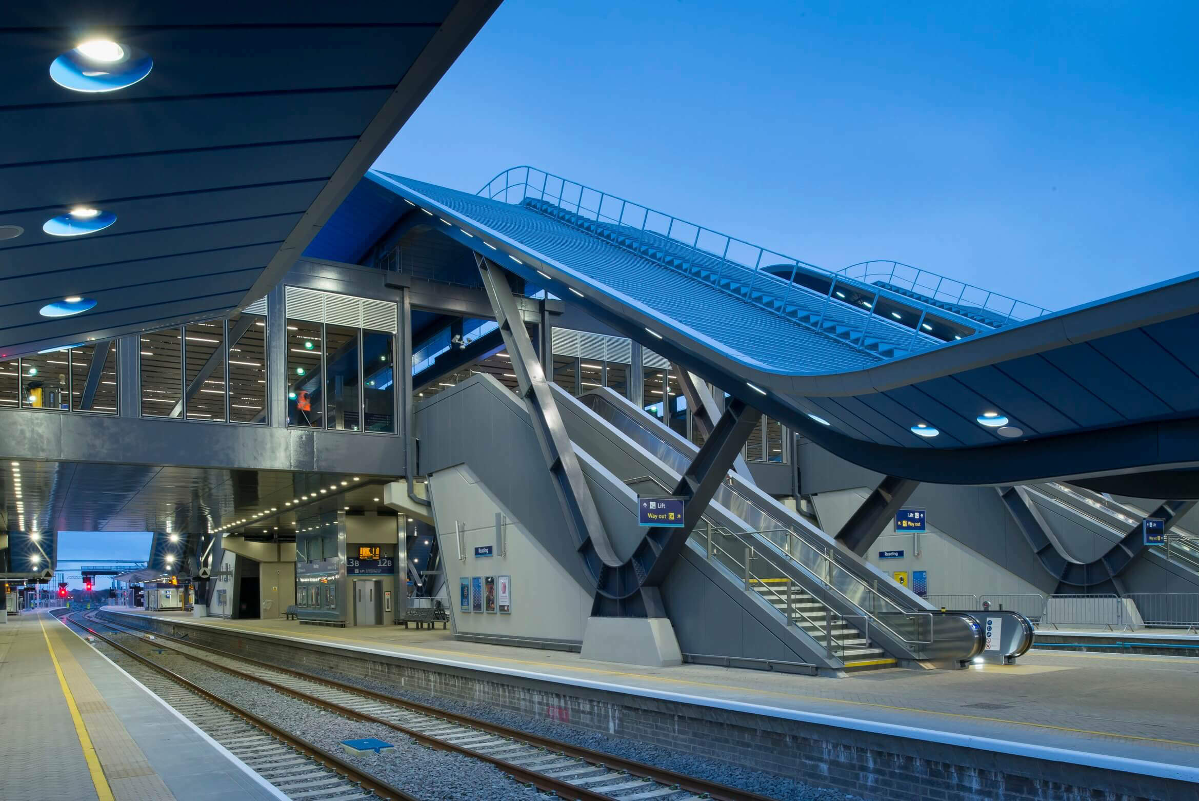 Reading Station | Rail and Mass Transit | Projects | GRIMSHAW